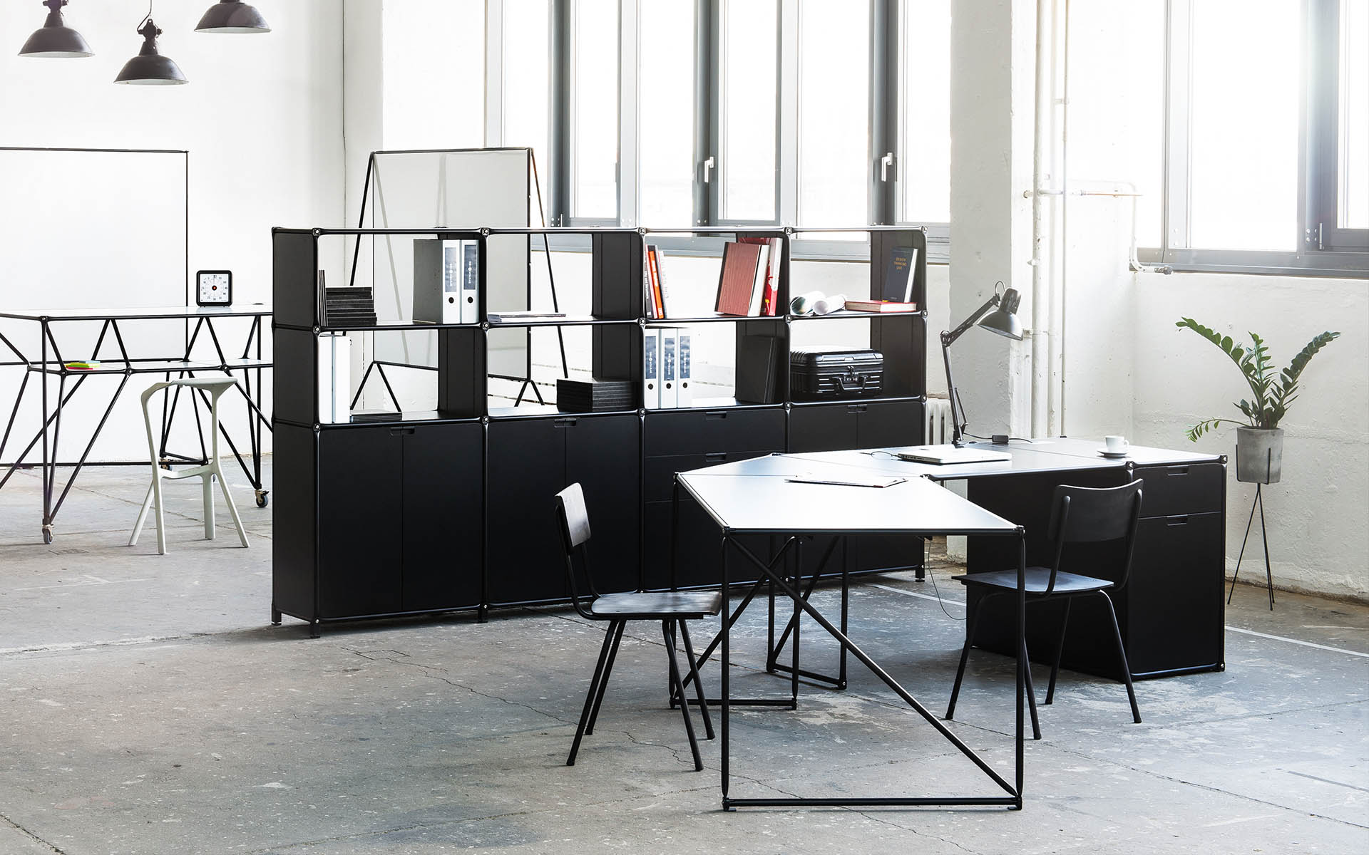 System 180: Our furniture assembly system - individual & functional
